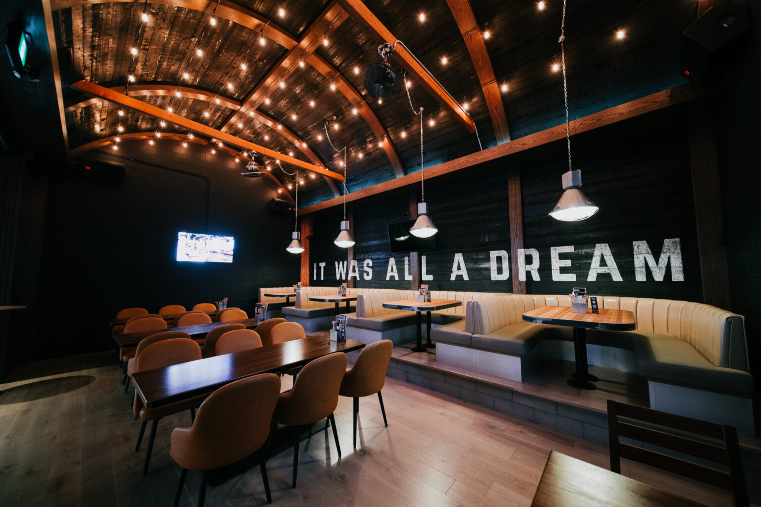 Restaurant Group Bookings & Private Events | CRAFT | Book Today!